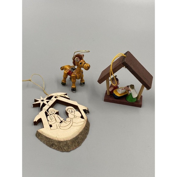 Unbranded | Holiday | Vintage Set Of 3 Wooden Ornaments W Mini Nativity ...